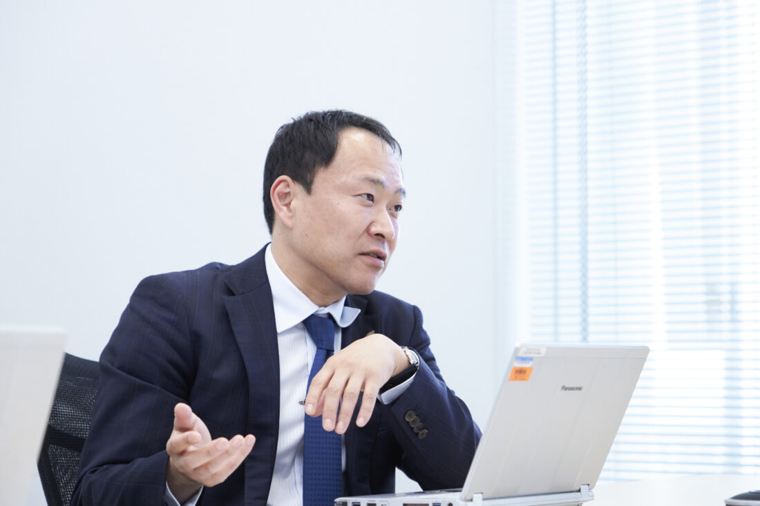 仮説から検証までをDEECHで一元管理 「現場と本部」の溝を解消 | 事例一覧 | ポスティング、エリアマーケティングのDEECH